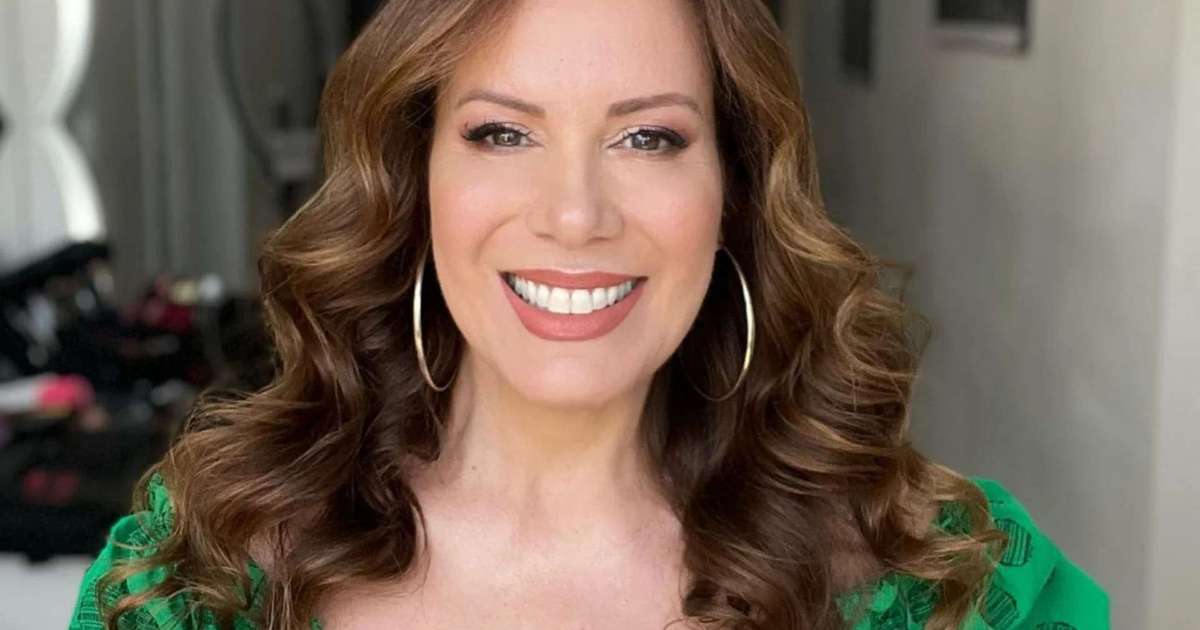 Regina Volpato comemora volta ao SBT após 14 anos longe da emissora