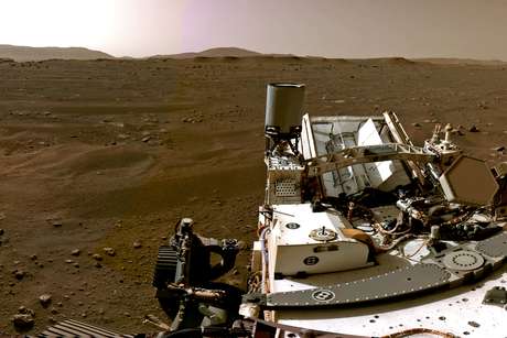 Sonda da Nasa envia vídeos de pouso ousado em Marte