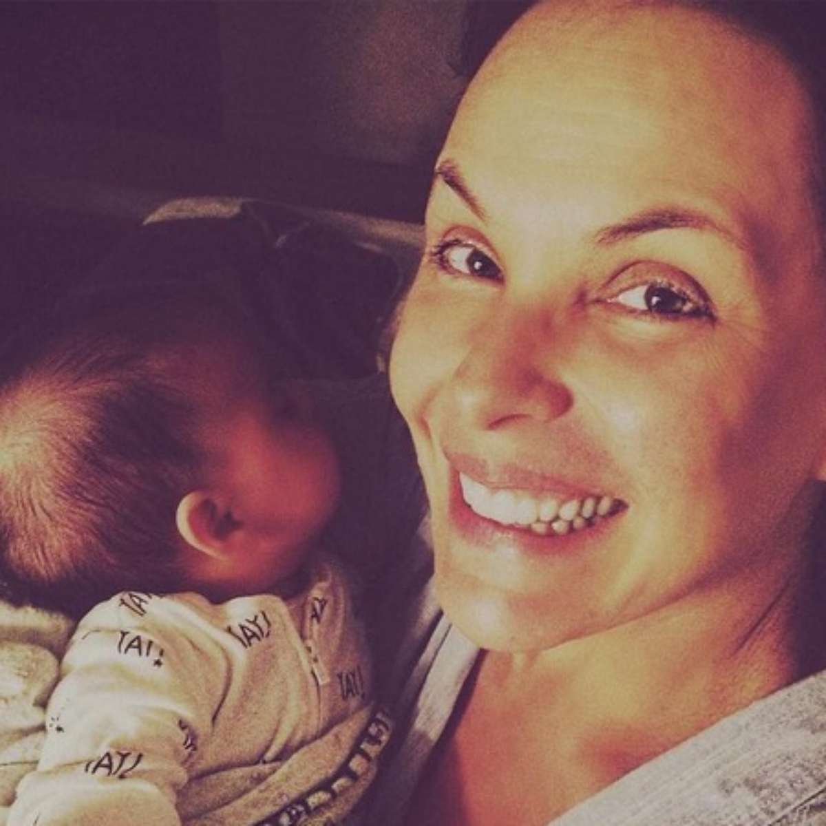 Isabel Ferraz's Instagram, Twitter & Facebook on IDCrawl