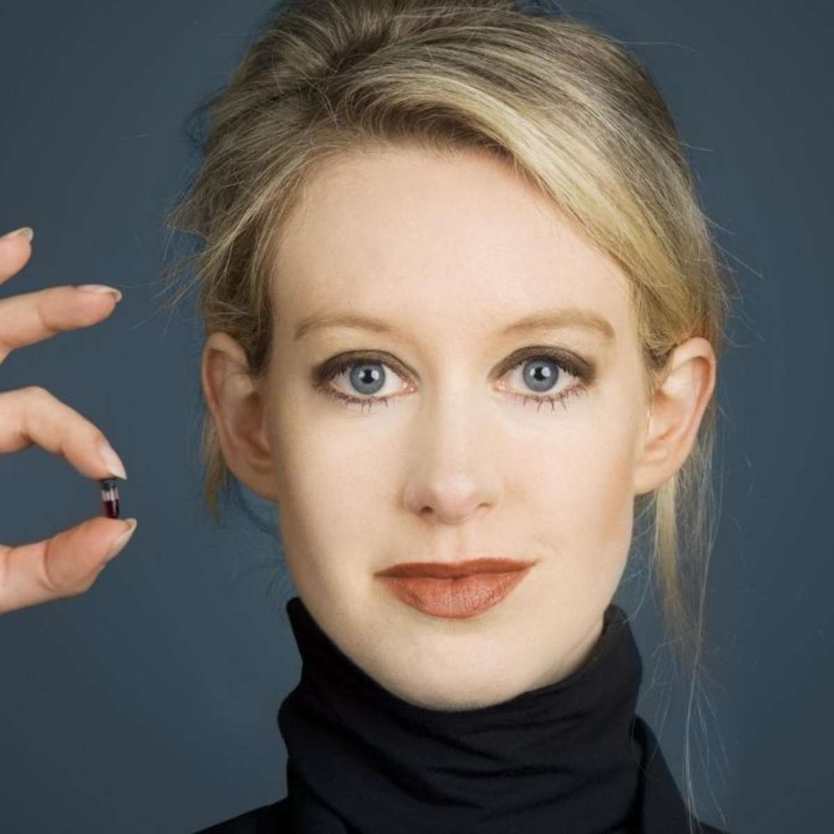 Liz Holmes's Instagram, Twitter & Facebook on IDCrawl