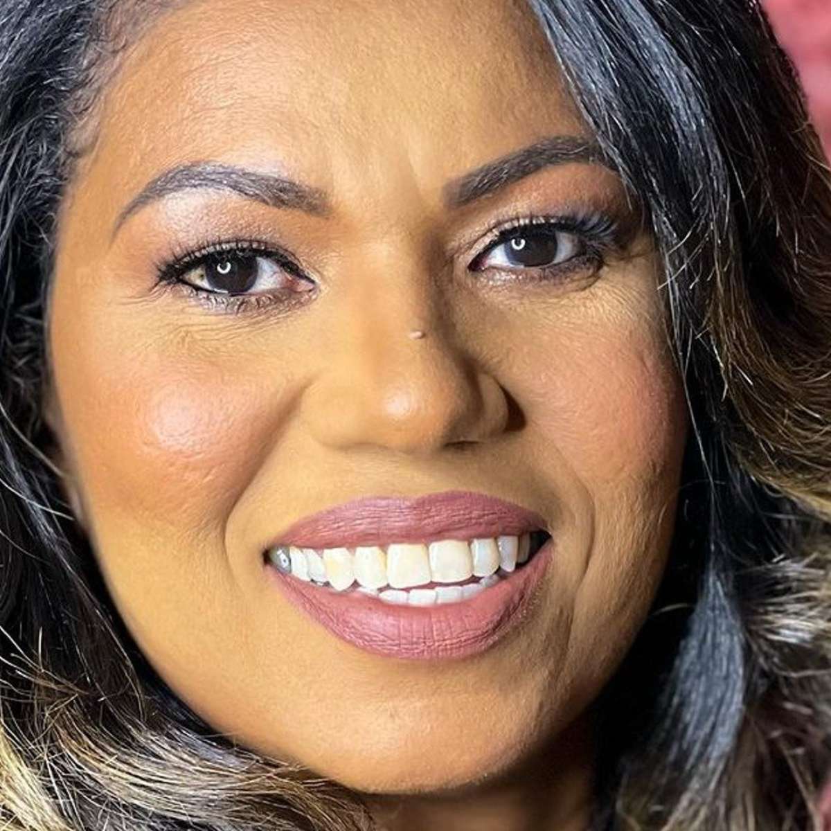 Debora Brasil's Instagram, Twitter & Facebook on IDCrawl