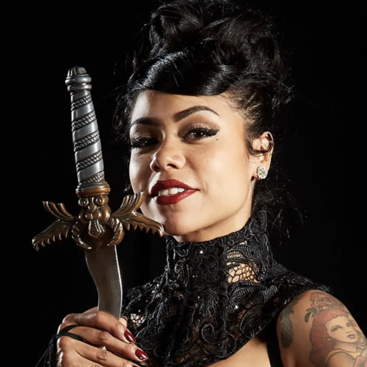 Heather Holliday's Instagram, Twitter & Facebook on IDCrawl