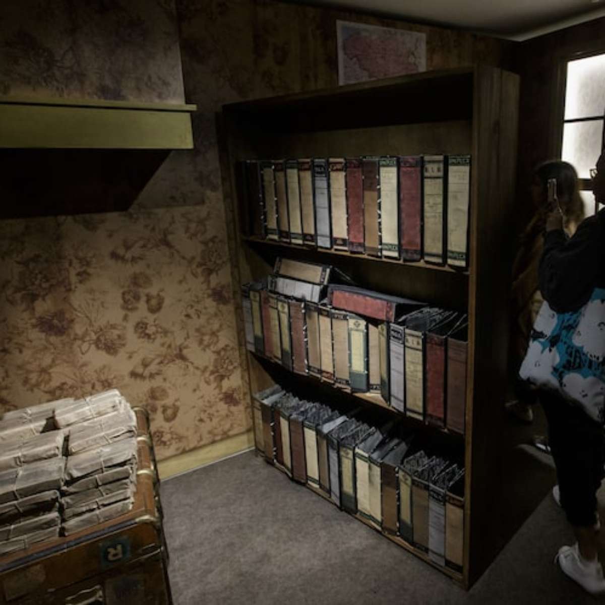 Anne Frank Anexo A CASA DE ANNE FRANK EM AMSTERDÃO Biblioteca