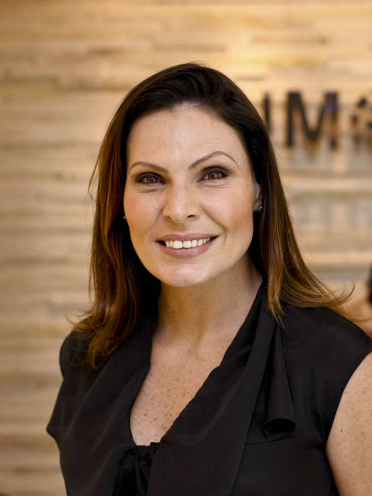 Laura Muller's Instagram, Twitter & Facebook on IDCrawl