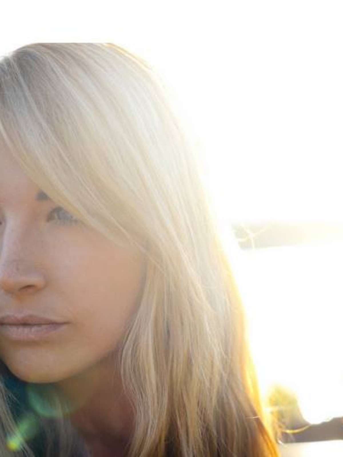 Helena Price's Instagram, Twitter & Facebook on IDCrawl