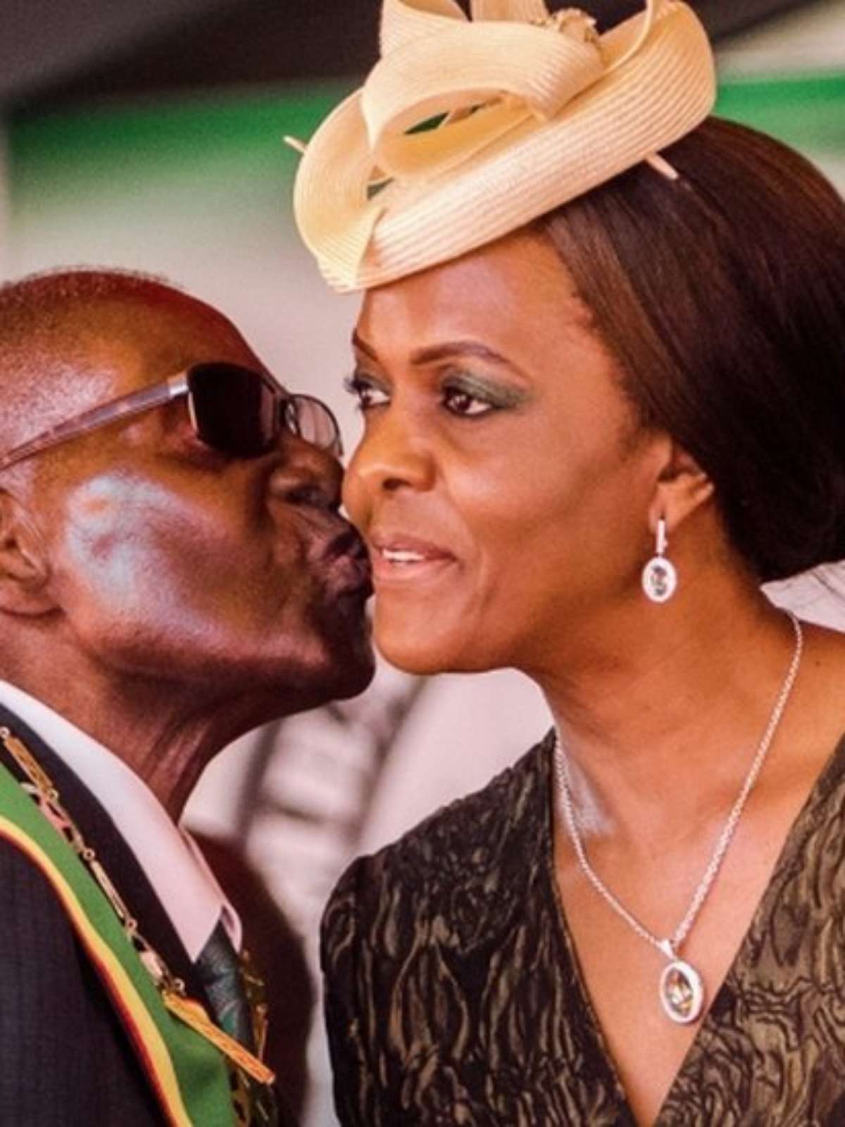 Fotos De Casamento De Grace Mugabe Grace Mugabe, A Primeira Dama