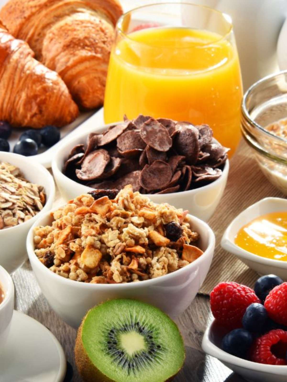 Reforma Do Clube De Cafe Da Manha Aliado Sheedy Palace Café Colonial