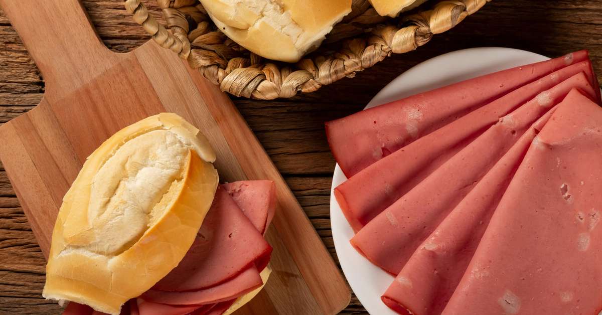 Reaproveite a mortadela com essas receitas