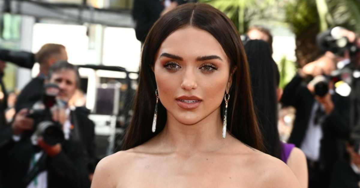 De influencer a estrela de grife: relembre a carreira de Rafa Kalimann