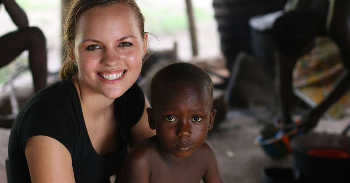 O que é o complexo do "branco salvador"?
