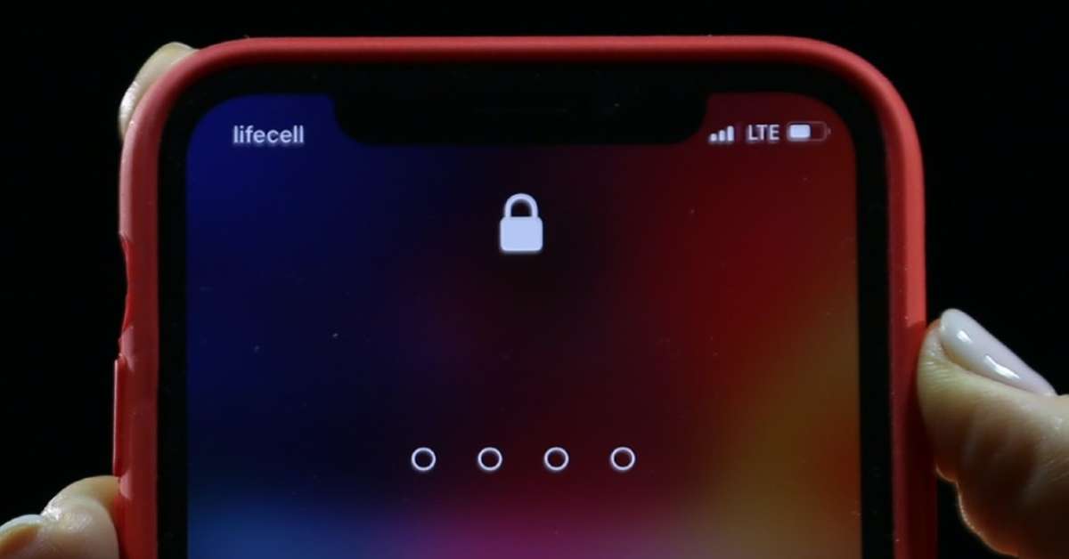 Como usar um gerenciador de senhas no iPhone?