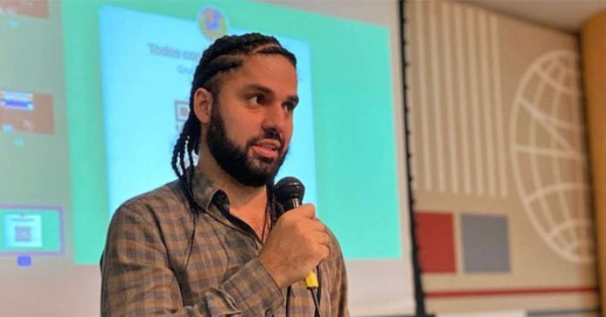 Relembre a vida de David Miranda, político, ativista e jornalista carioca