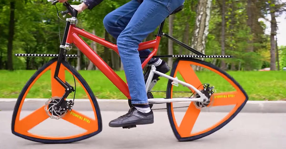 Bicicleta com roda triangular: veja como funciona