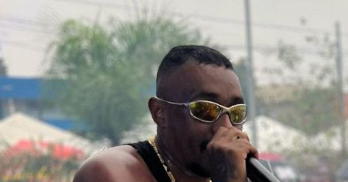 Quem é MC Dede, funkeiro preso em operação policial?