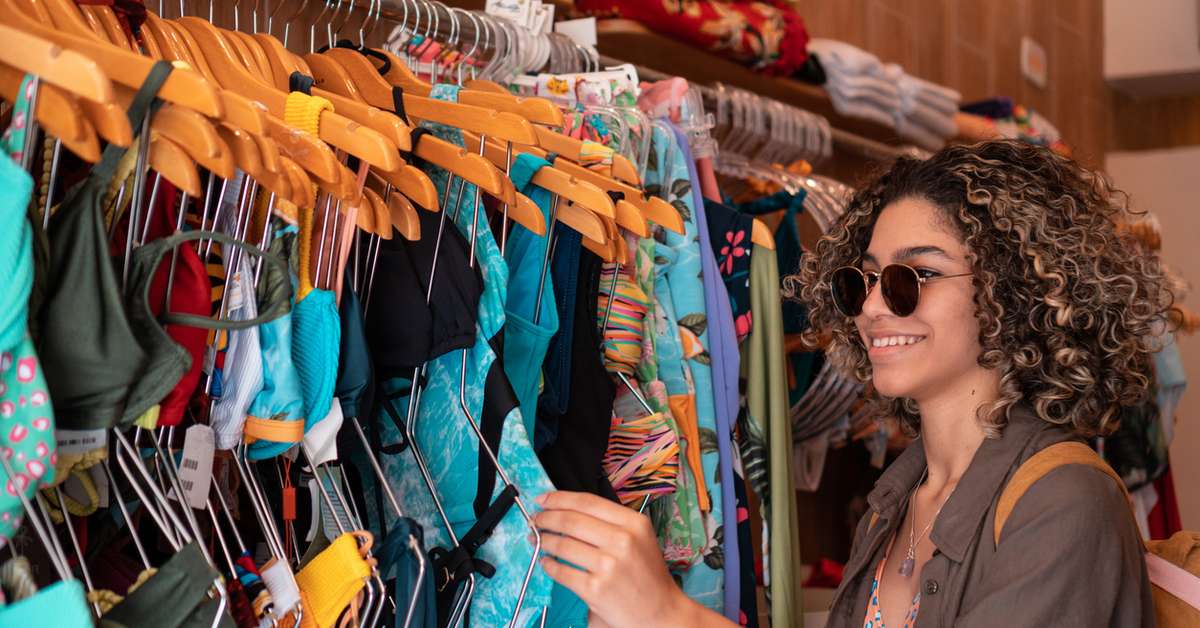 Tendências de moda praia 2024; veja o que vai ferver nas areias