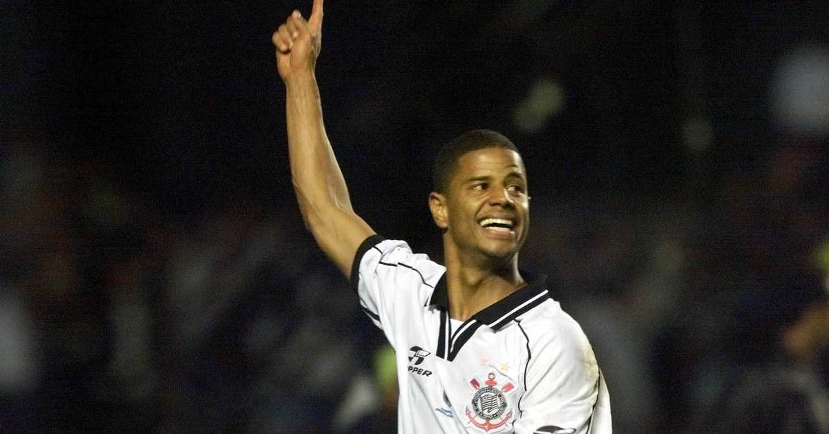 Relembre a carreira de Marcelinho Carioca
