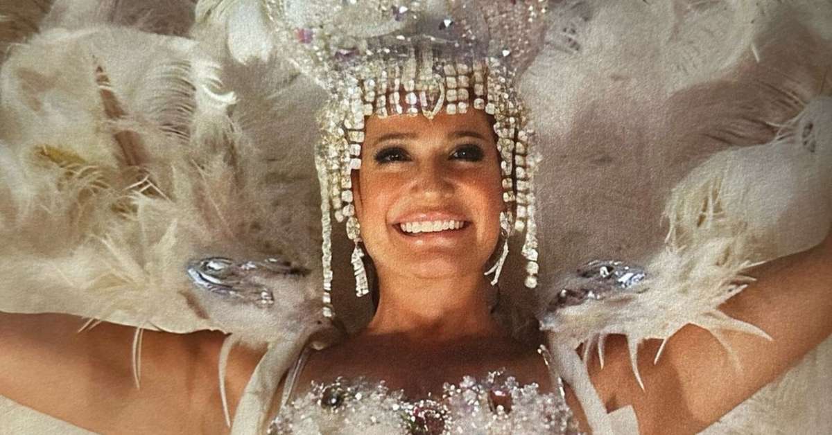 Famosas 50+ que foram rainhas de bateria marcantes do Carnaval