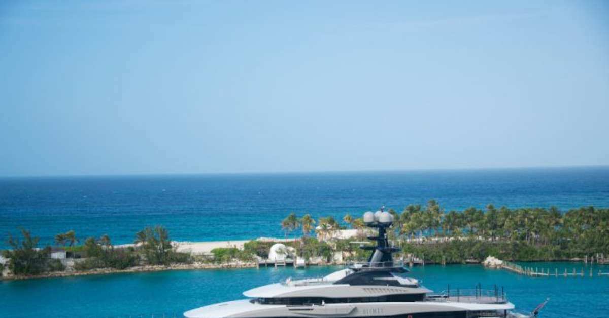 Quais são e quanto medem os 10 maiores iates do mundo