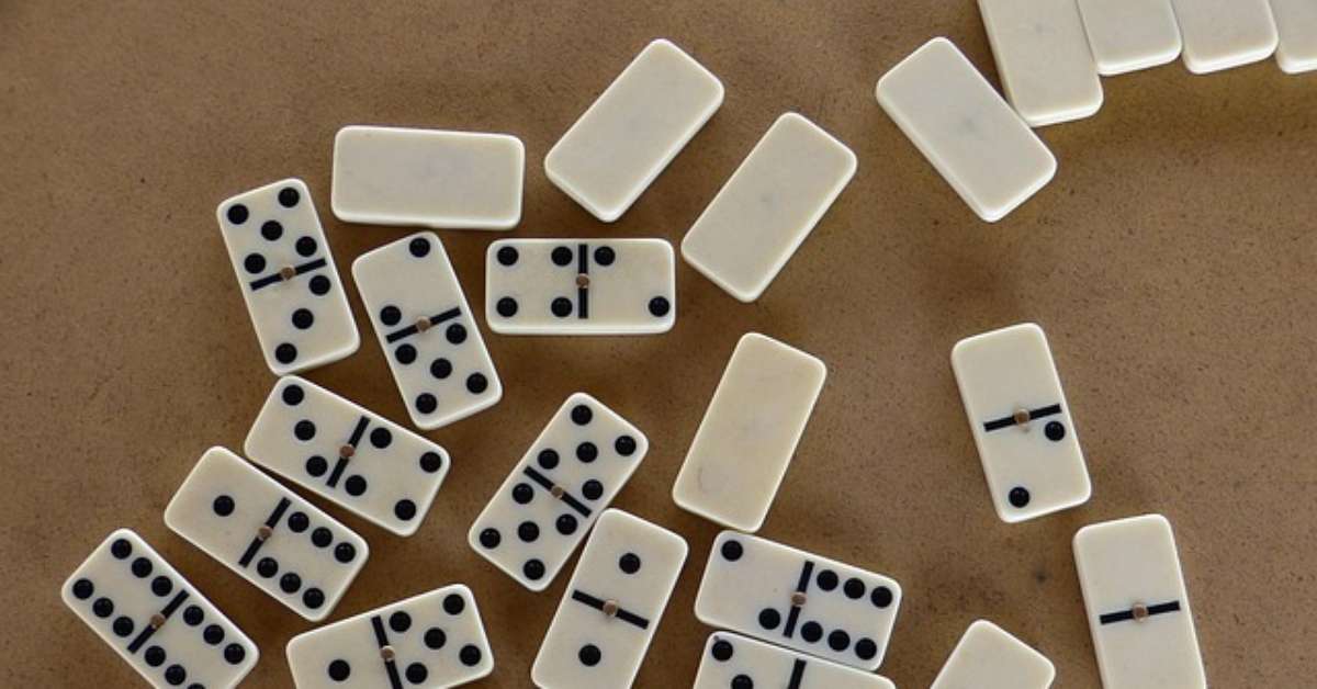 Origem desde a Antiguidade e curiosidades do dominó