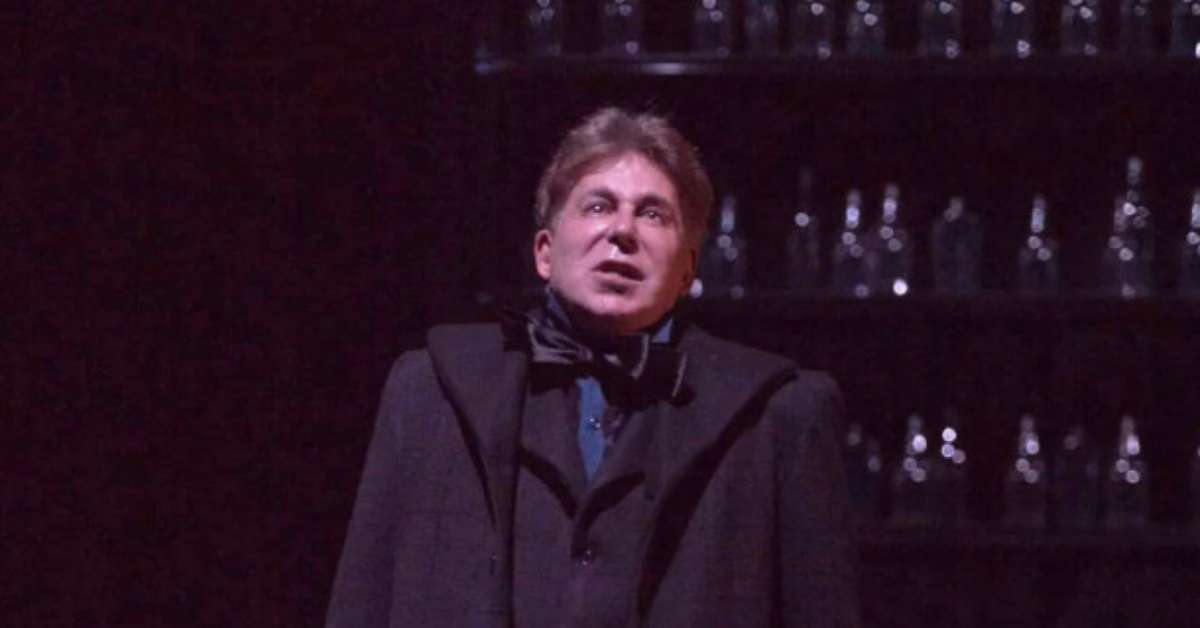 Edwin Luisi retorna aos palcos e revisita personagem marcante após 18 anos
