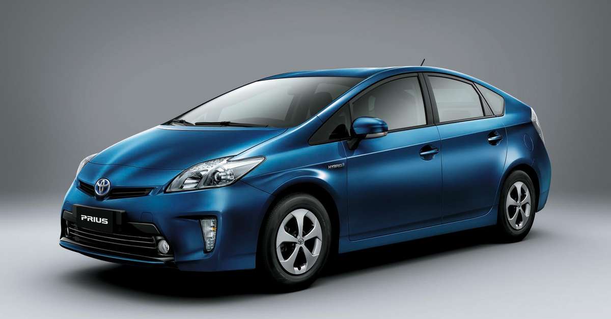 Toyota Prius começa a ser vendido no Brasil por R$ 120 mil