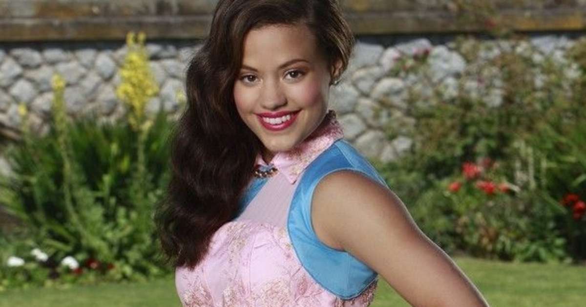 Descendentes 3: Sarah Jeffery, Thomas Doherty e Dylan Playfair estão no ...