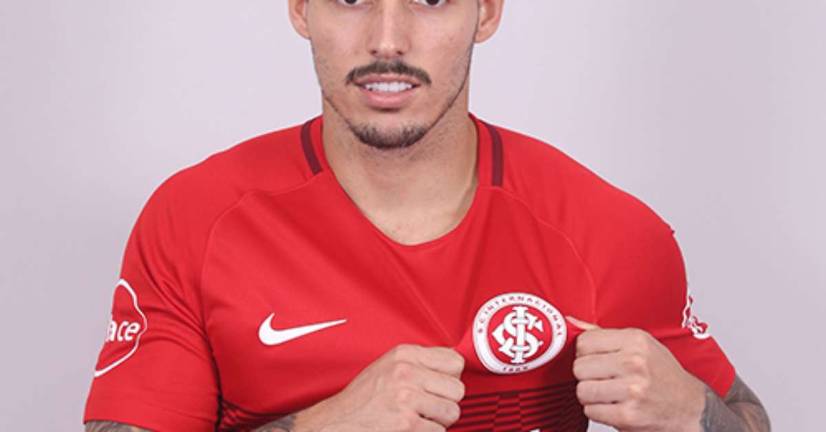 Zeca chega ao Inter após imbróglio: "nunca treinei tanto"