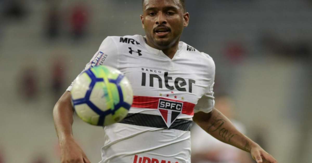 Reinaldo comemora evolução no São Paulo: 'não vejo a hora de voltar'
