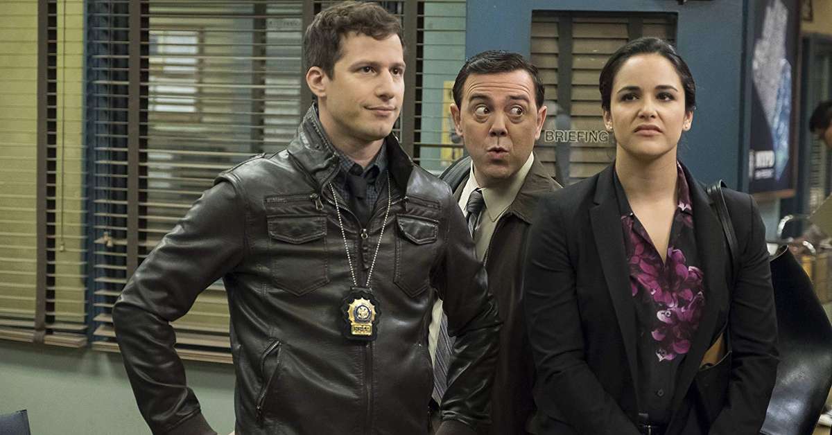 'B99': TNT vai corrigir dublagem com referências a Bolsonaro