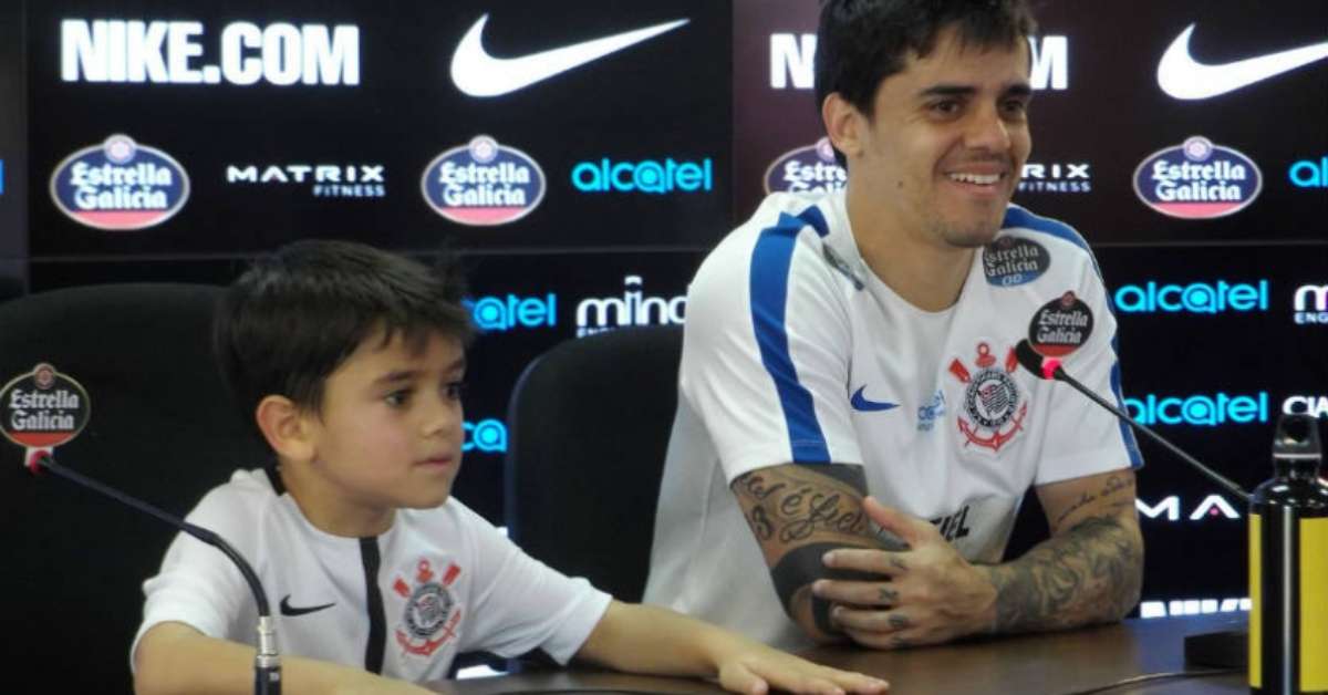 Filho de Fagner revela que lateral será poupado contra o Fortaleza