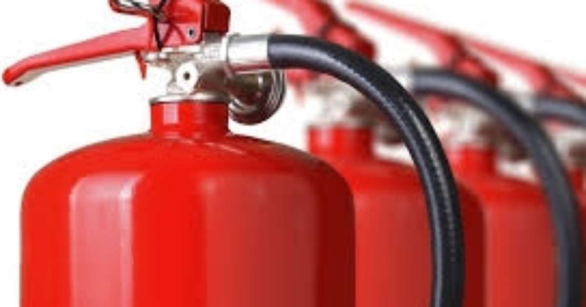 Extintores de incêndio produzidos para oferecer segurança