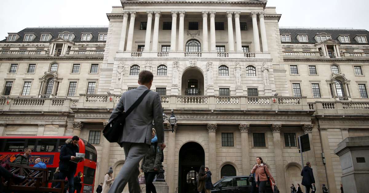 Banco da Inglaterra vê pior recessão em 300 anos mas adia mais estímulos
