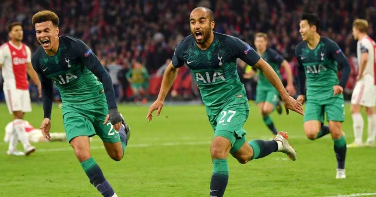 Lucas está muito perto de completar 100 jogos com a camisa do Tottenham