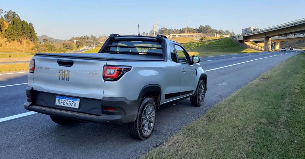 Nova Fiat Strada Cabine Simples 1.3: utilidade ou lazer?