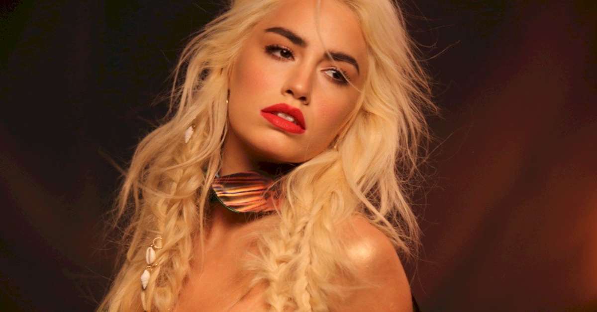 Lali lança novo single "Fascinada" com video gravado em Madri