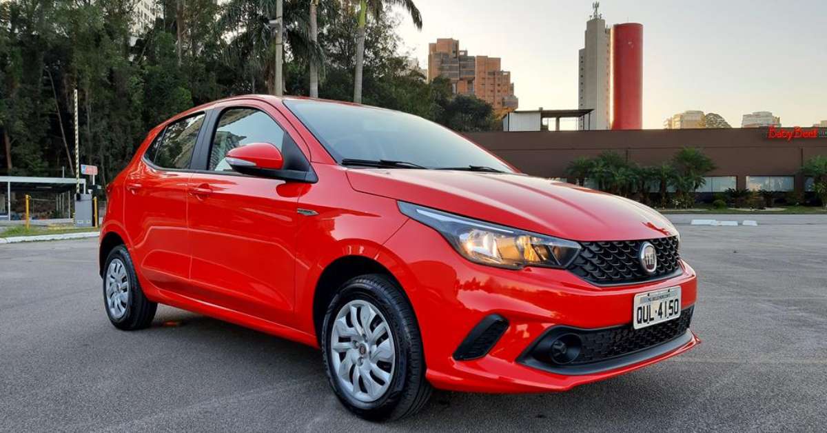 Análise: Argo Drive 1.0 anda bem, mas exagera nos opcionais