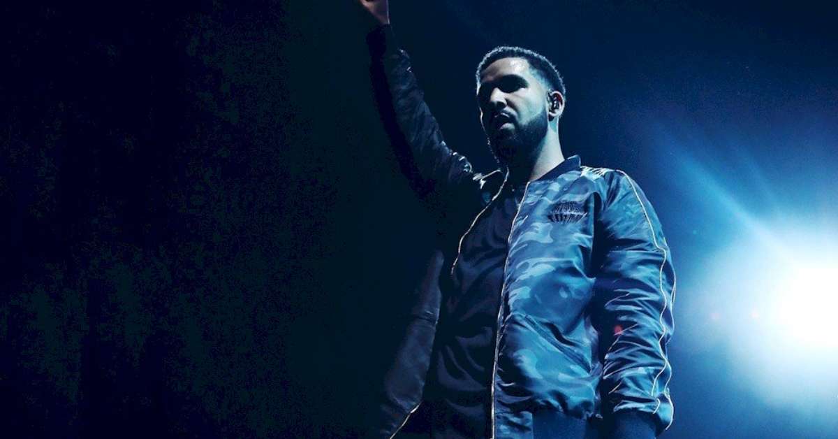 Drake anuncia novo álbum para janeiro
