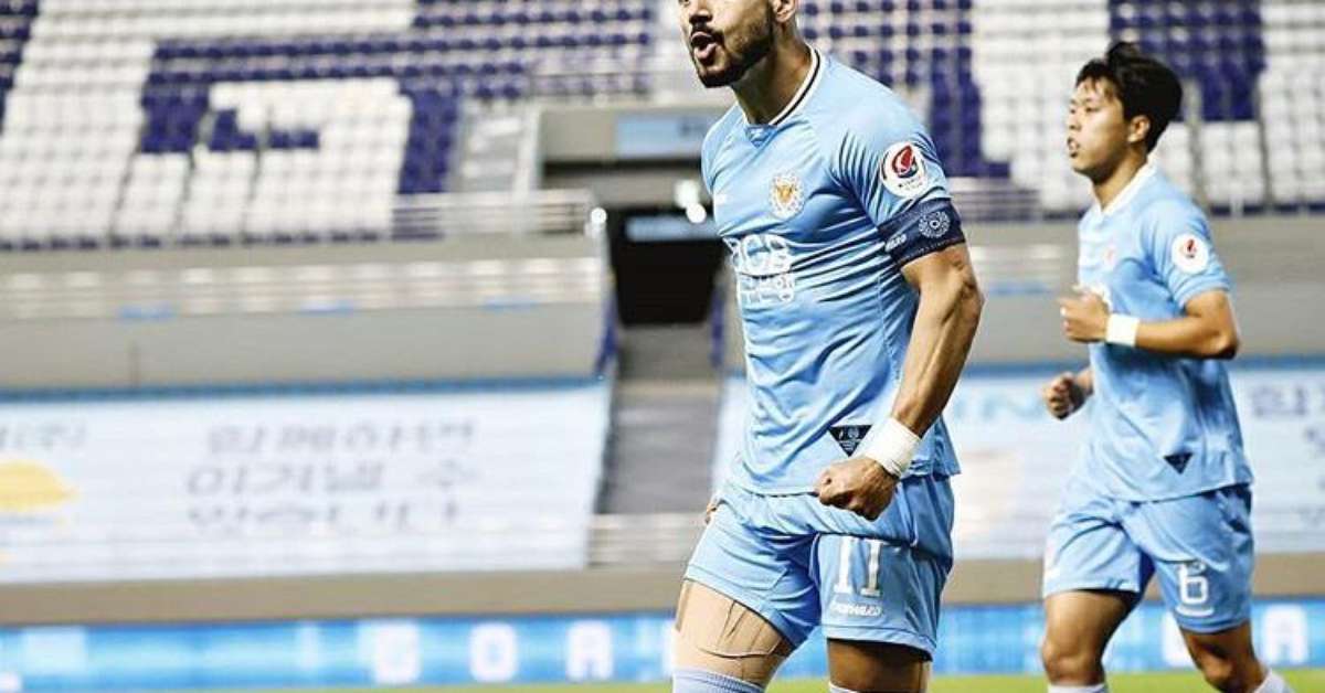 Brasileiro entra para a seleção do Campeonato Coreano pela quarta vez ...