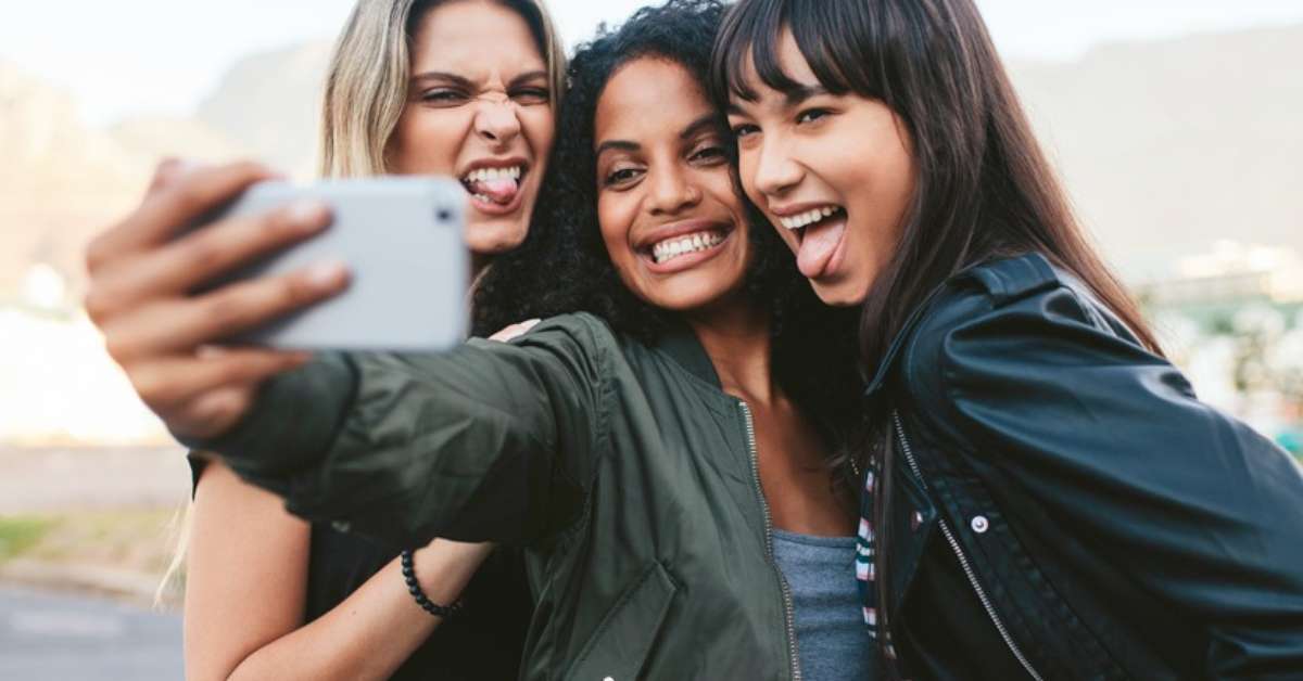 Como tirar uma boa selfie: truques para conseguir a foto perfeita