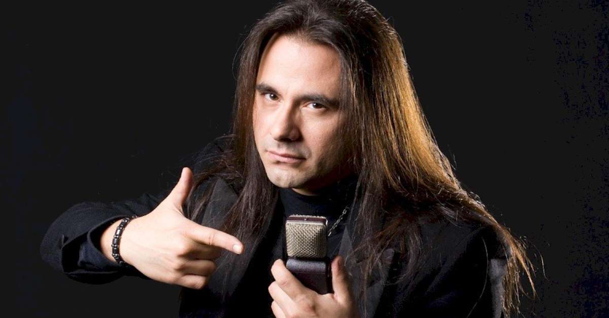 André Matos é homenageado com o "Dia do Heavy Metal" no Brasil