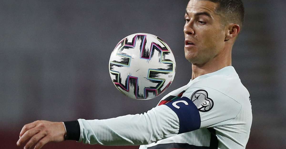 PSG mira contratação de Cristiano Ronaldo para 2022