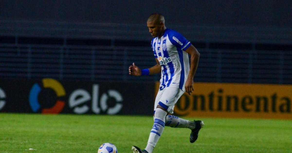 Matheus Felipe comemora primeiro título como profissional e projeta ...