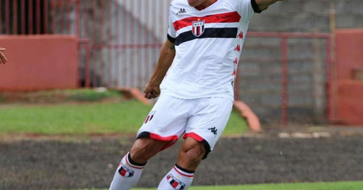 Lateral Rodrigo destaca bom nível da Série C nesta temporada