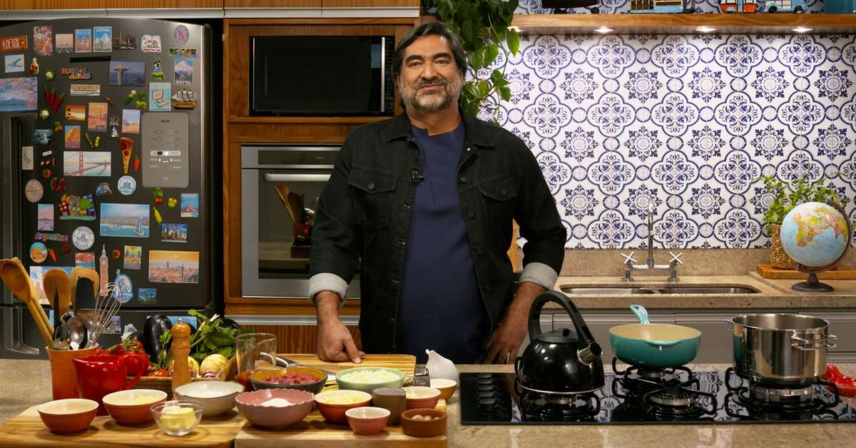 Zeca faz estreia salivante no novo canal de TV Sabor & Arte