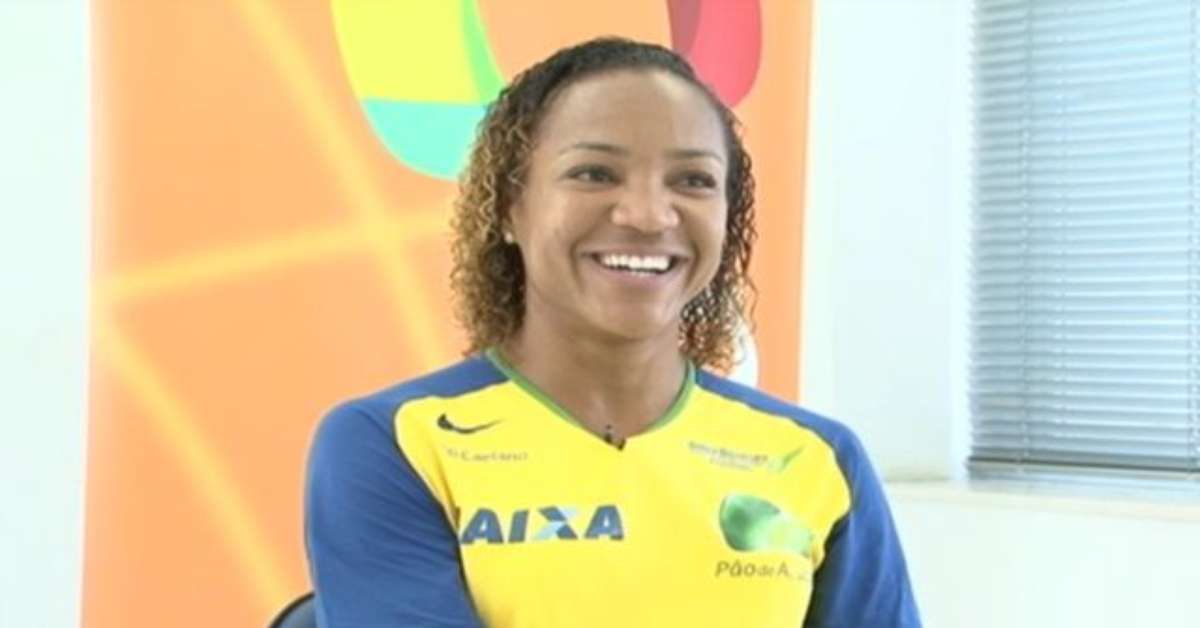 Keila Costa conta sua trajetória e destaca papel do seu primeiro treinador