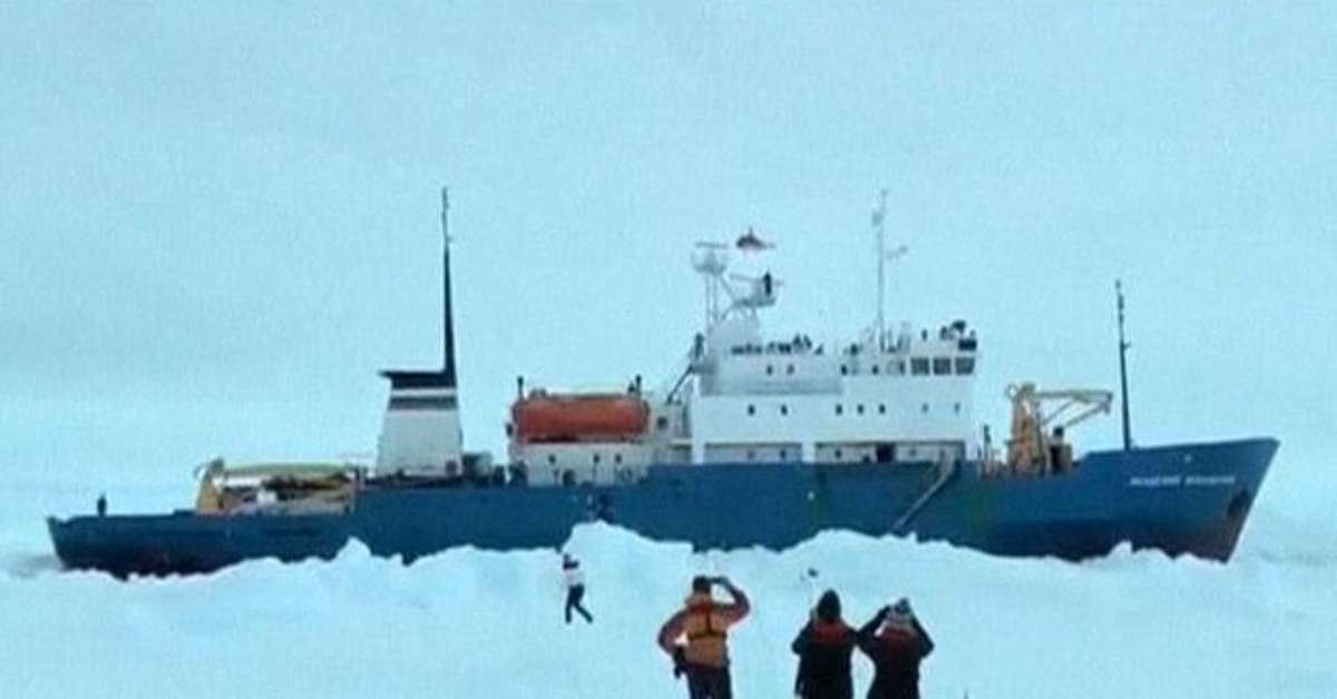 Navio quebra-gelo falha em resgate de embarcação na Antártida