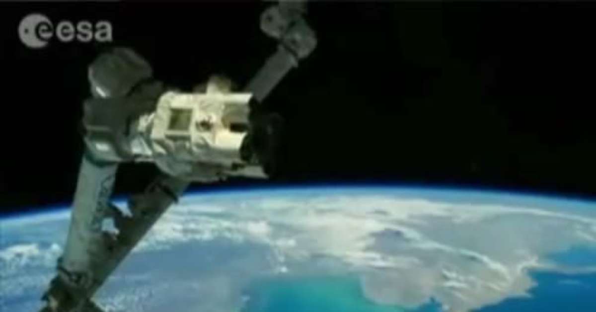 Vídeo mostra volta ao redor da Terra em um minuto