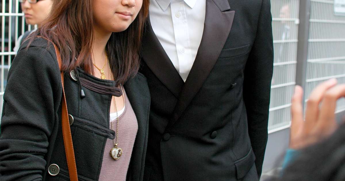 Ator Jesse Williams assiste ao desfile da Givenchy