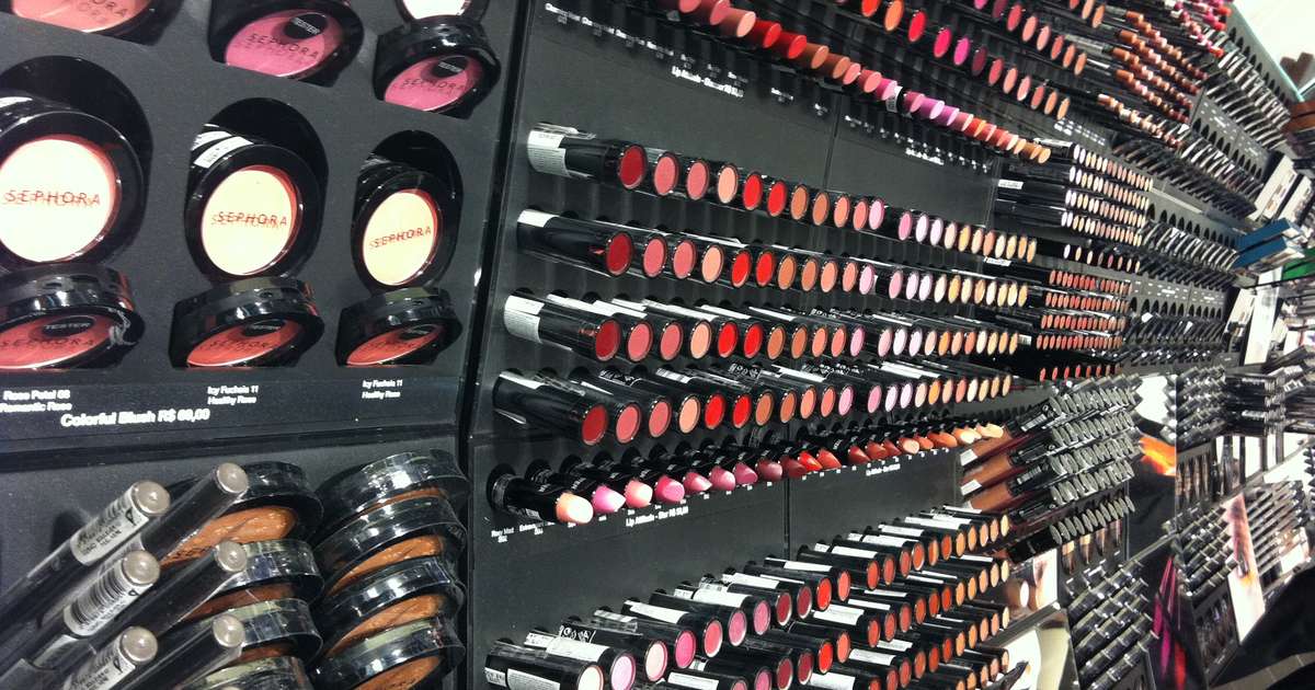 Com famosa internacional, Sephora tem inauguração prévia