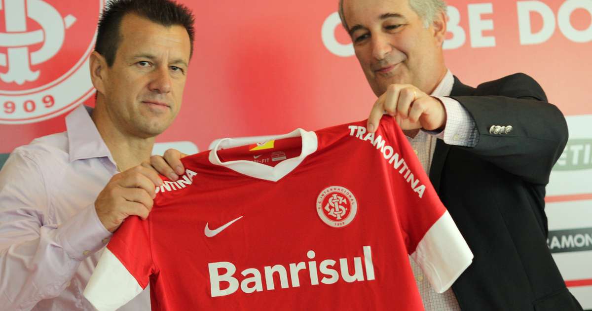 Dunga não participa diretamente de negociações no Inter